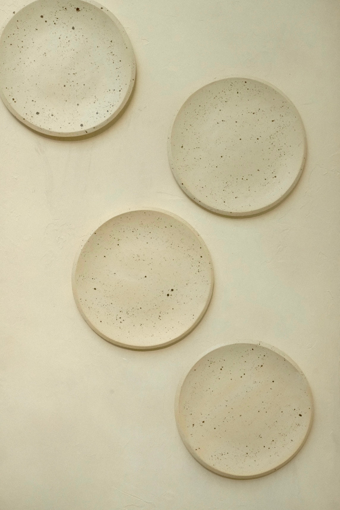 8.5" Orb Plate (Ready to ship) – Civil Stoneware